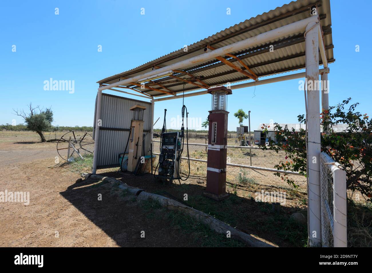 Old disused fuel bowsers at Middleton Hotel, a renowned Outback pub ...