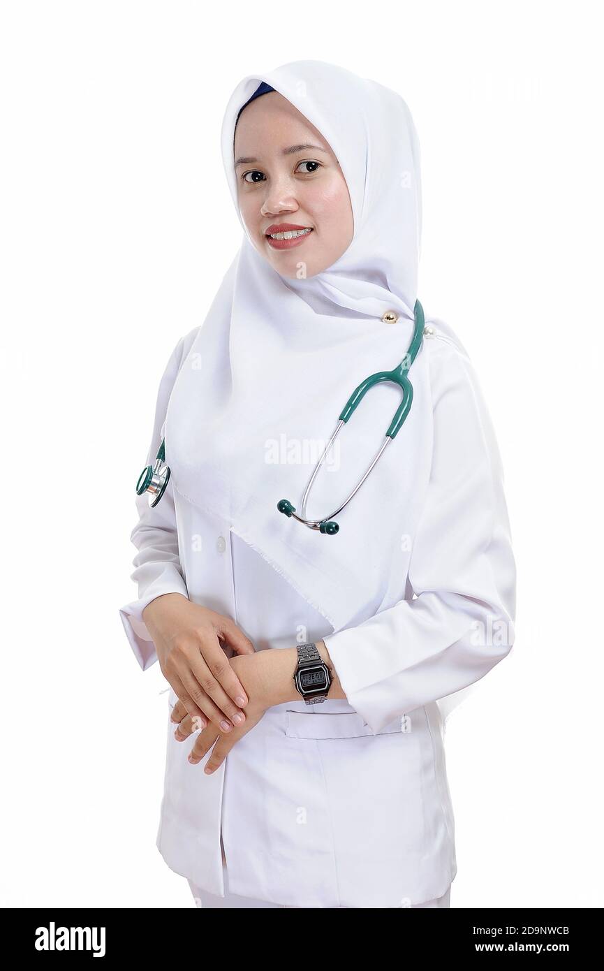 Muslim nurse hi-res stock photography and images - Alamy