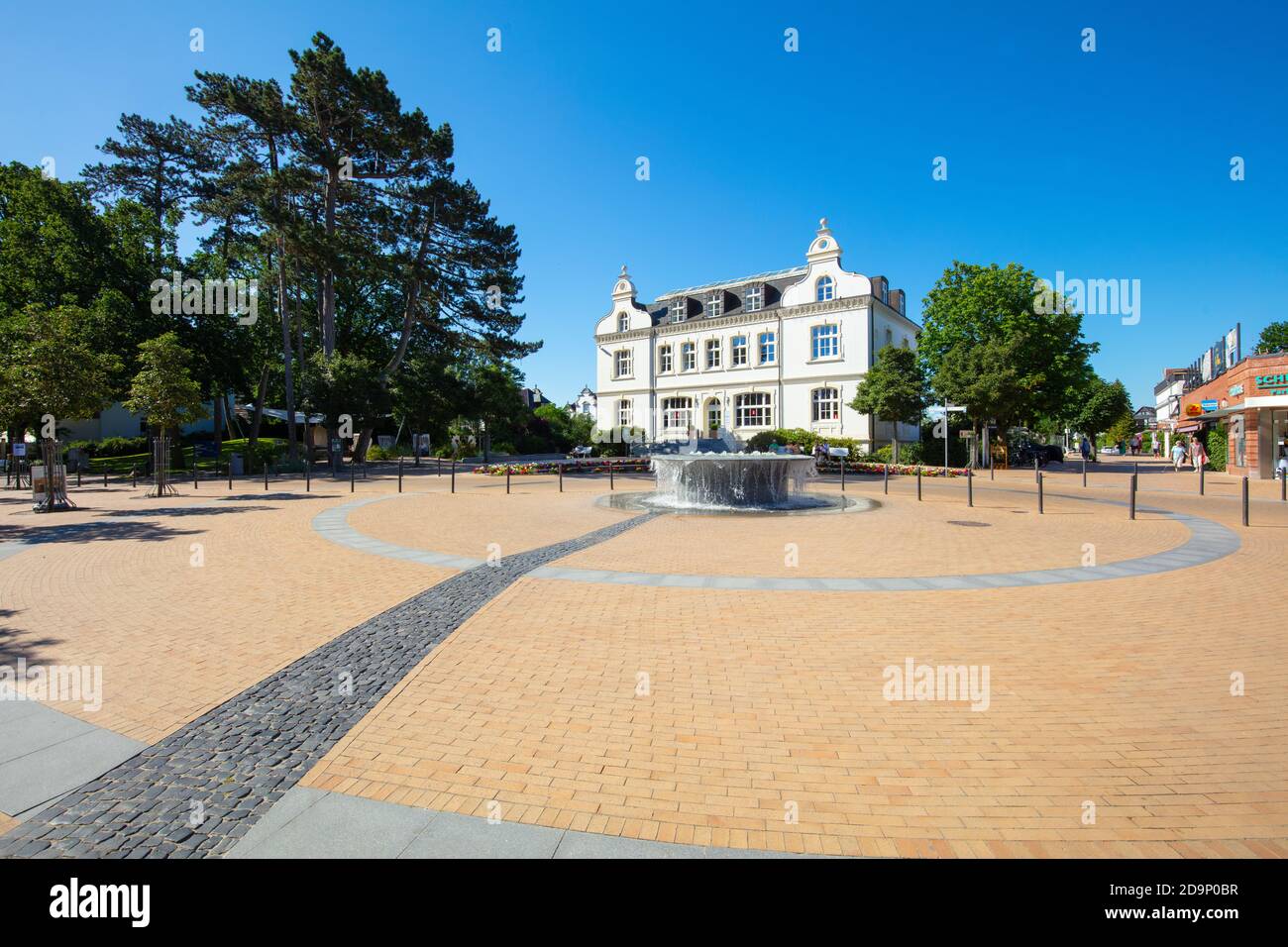 Schleswig-Holstein, Ostseebad Timmendorfer Strand, town hall on ...