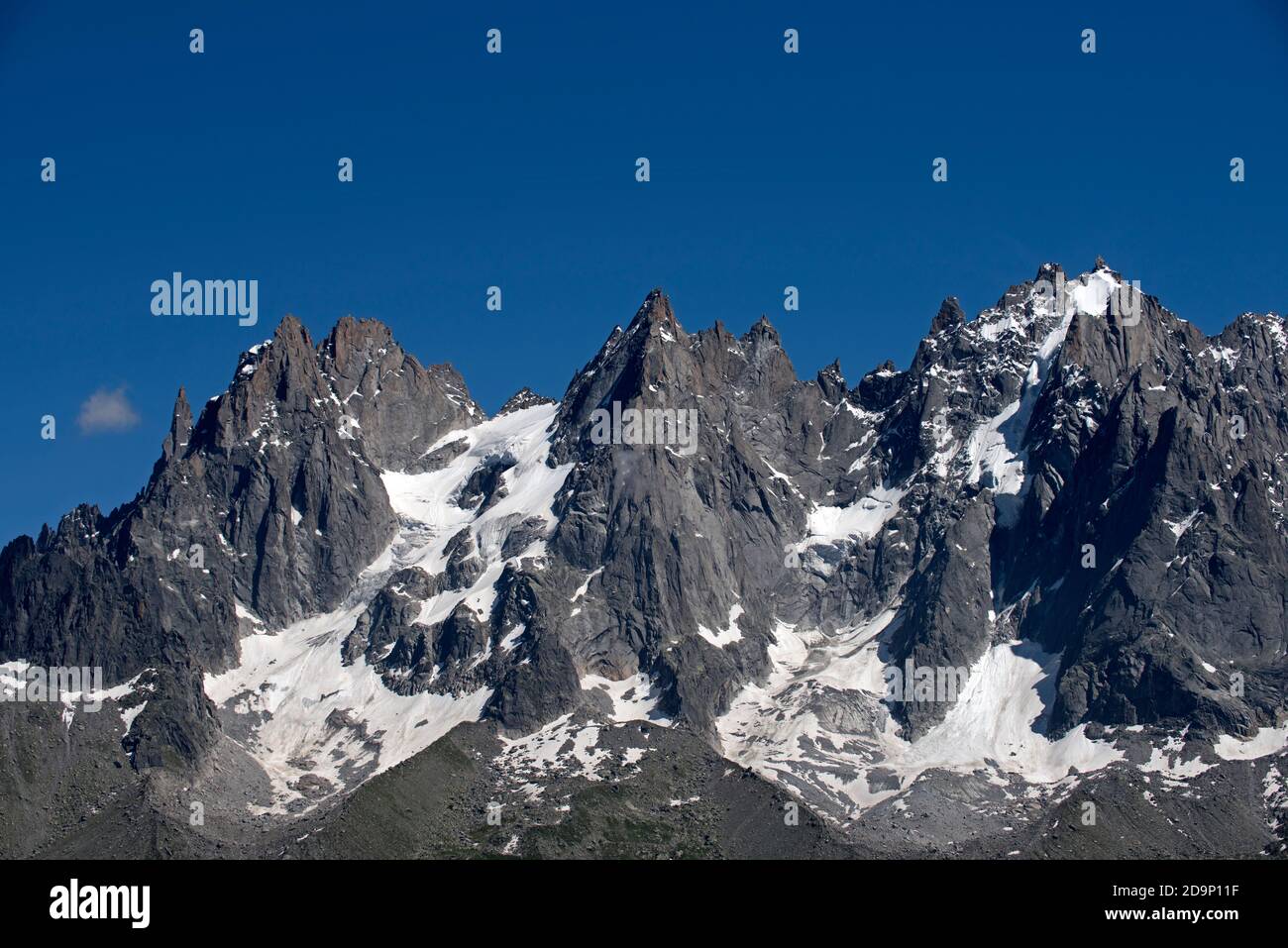 Aiguilles de chamonix hi-res stock photography and images - Alamy