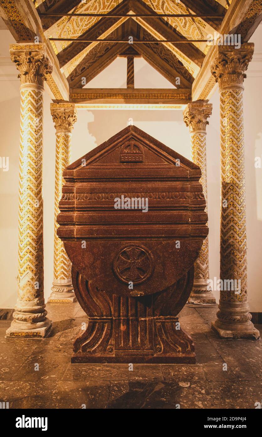 Tomb of roger ii hi-res stock photography and images - Alamy