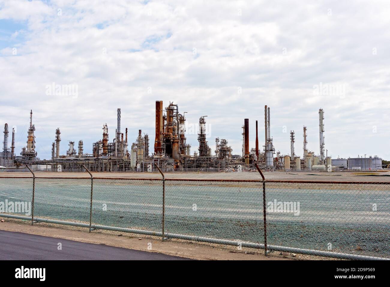 Oil refinery australia hi-res stock photography and images - Alamy