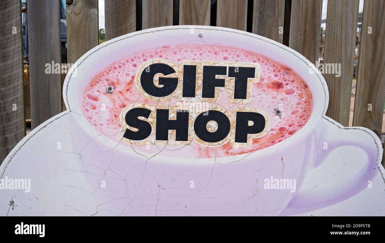 Proserpine, Queensland, Australia - October 2020: Cracked gift shop ...