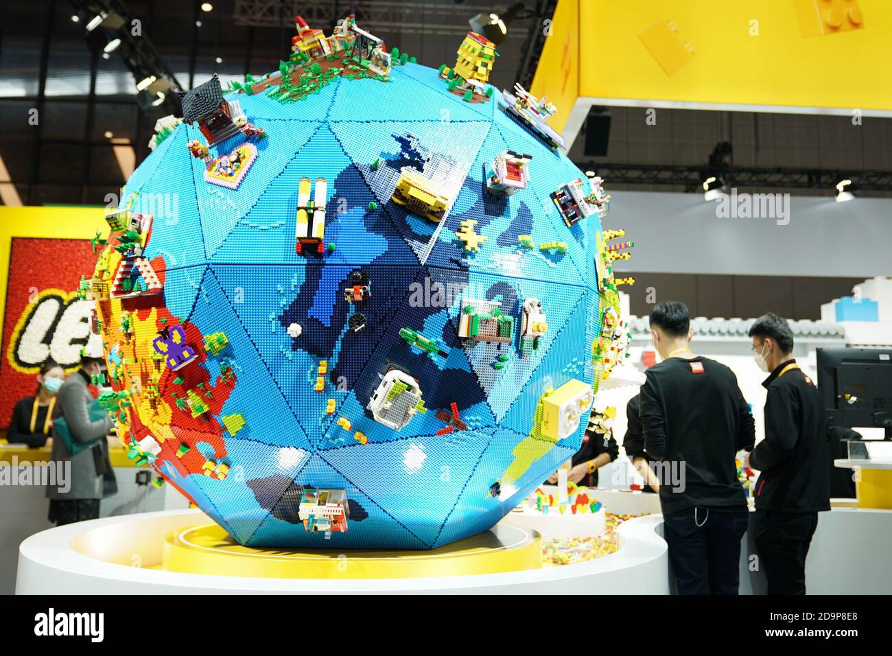 Lego booth hi-res stock photography and images - Alamy