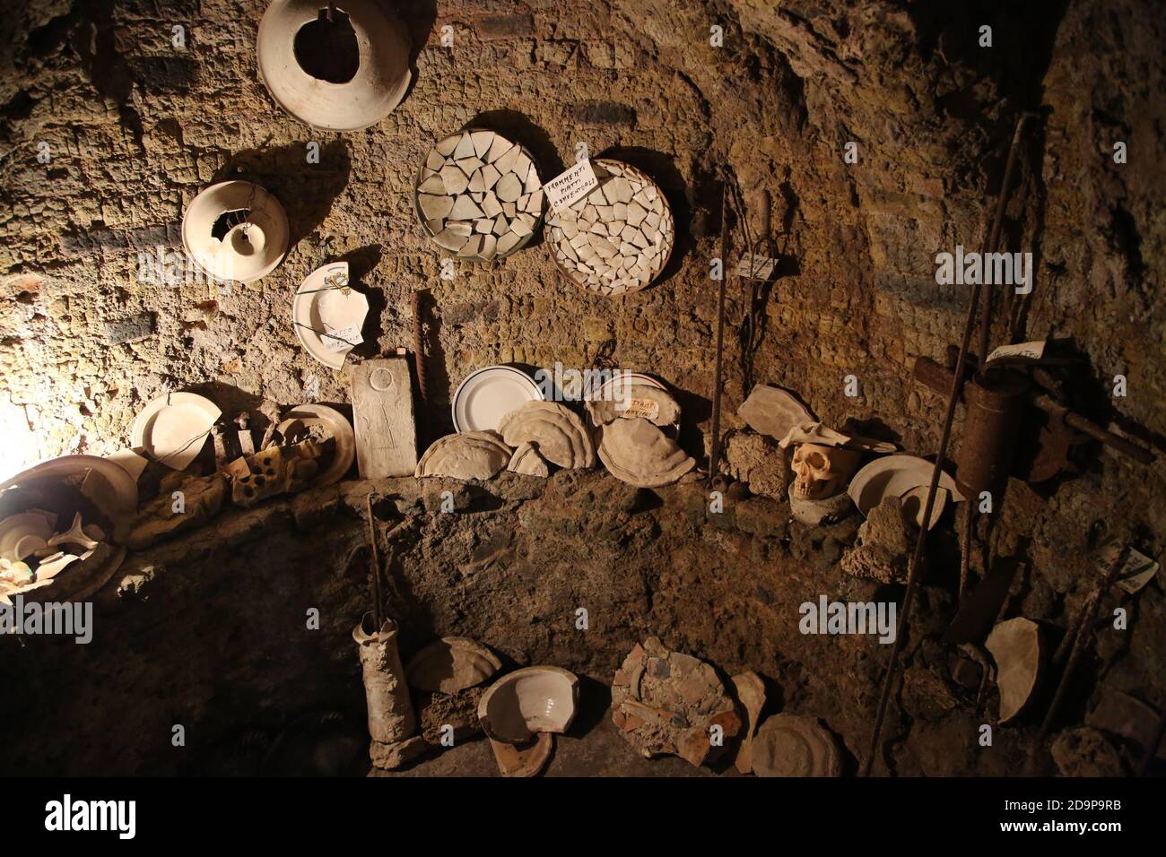 Ancient kiln for ceramics in the city of Deruta Stock Photo - Alamy