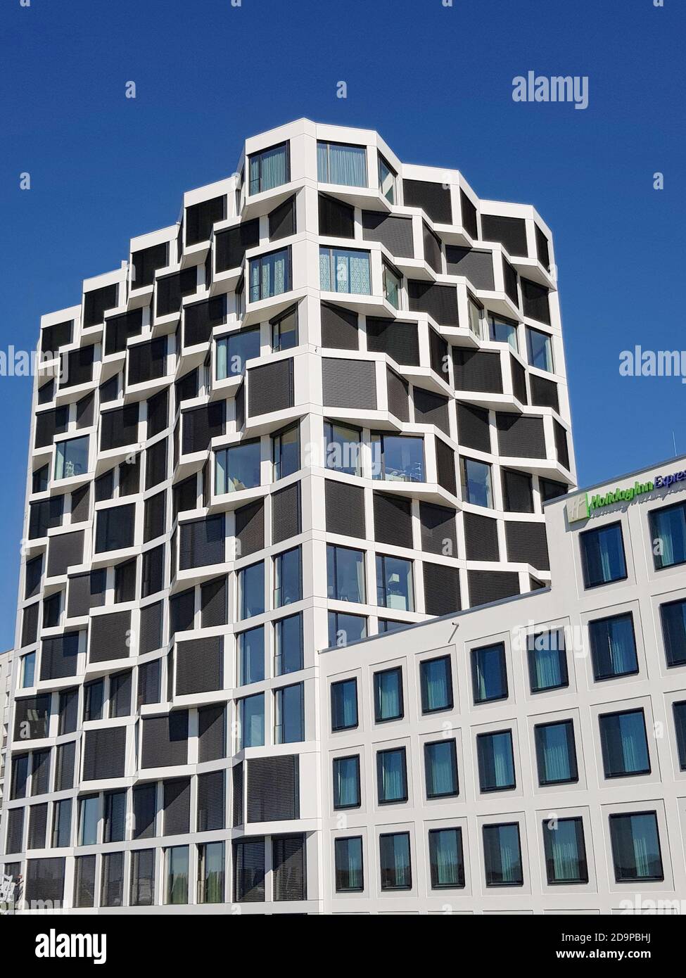 Munich, architecture, modern residential building, city center Stock ...
