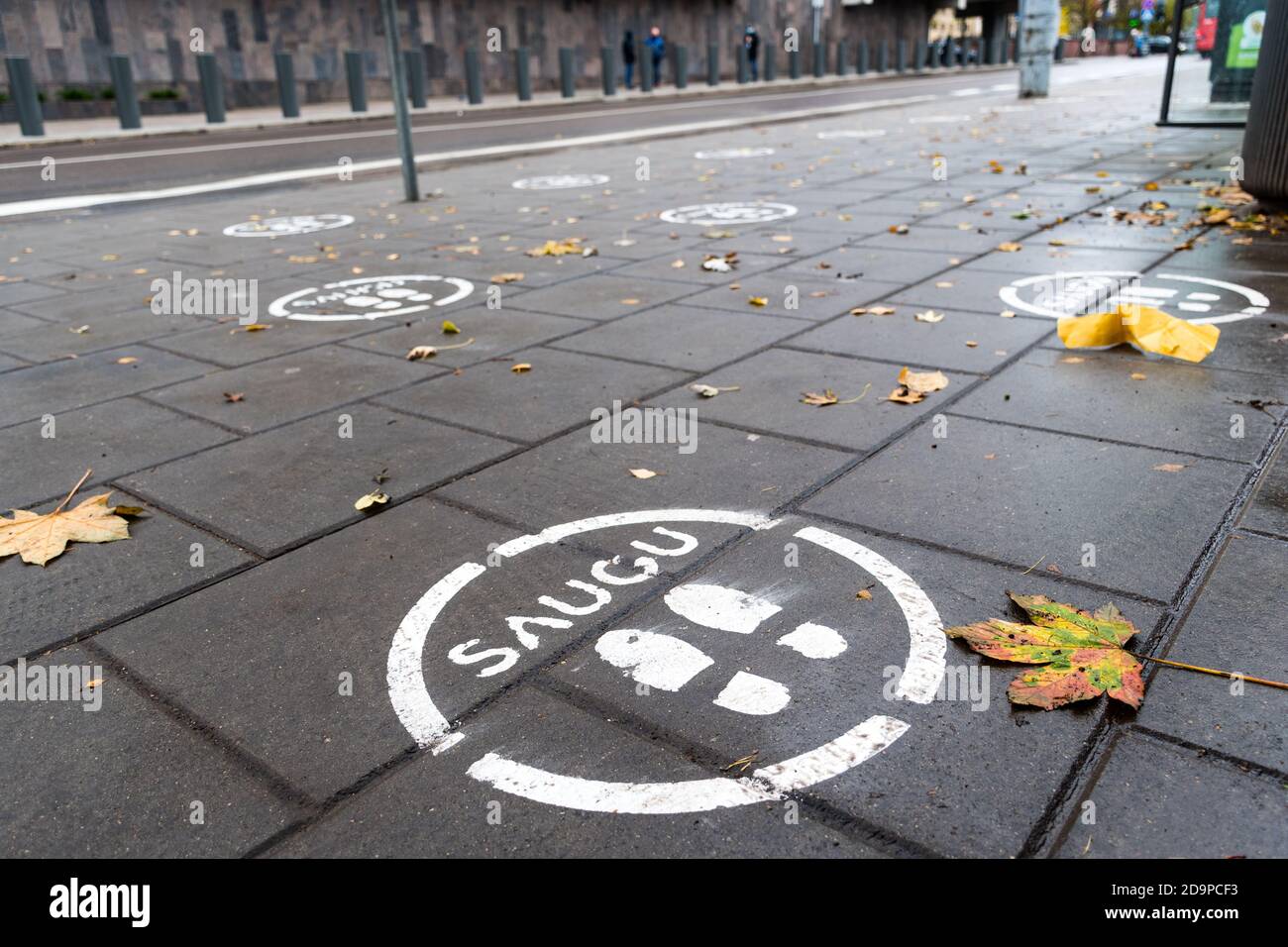 Safety sign foot protection hi-res stock photography and images - Alamy
