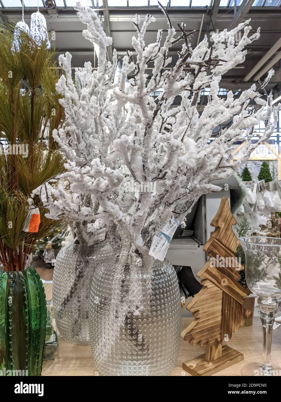 04 11 2020 Moscow, Russian Federation, OBI hypermarket. New Year's ...