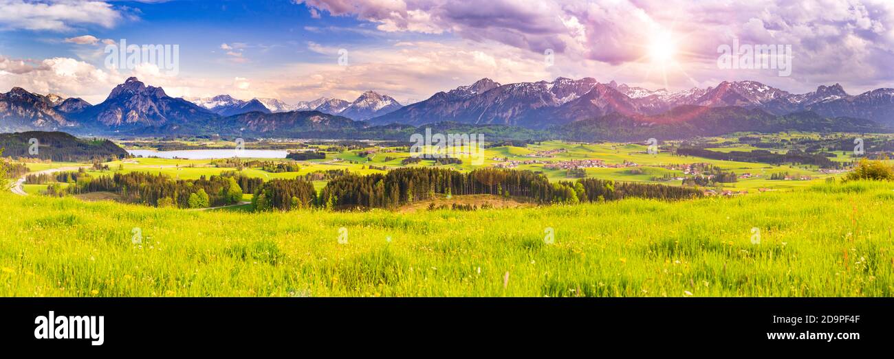 Berge panorama hi-res stock photography and images - Alamy