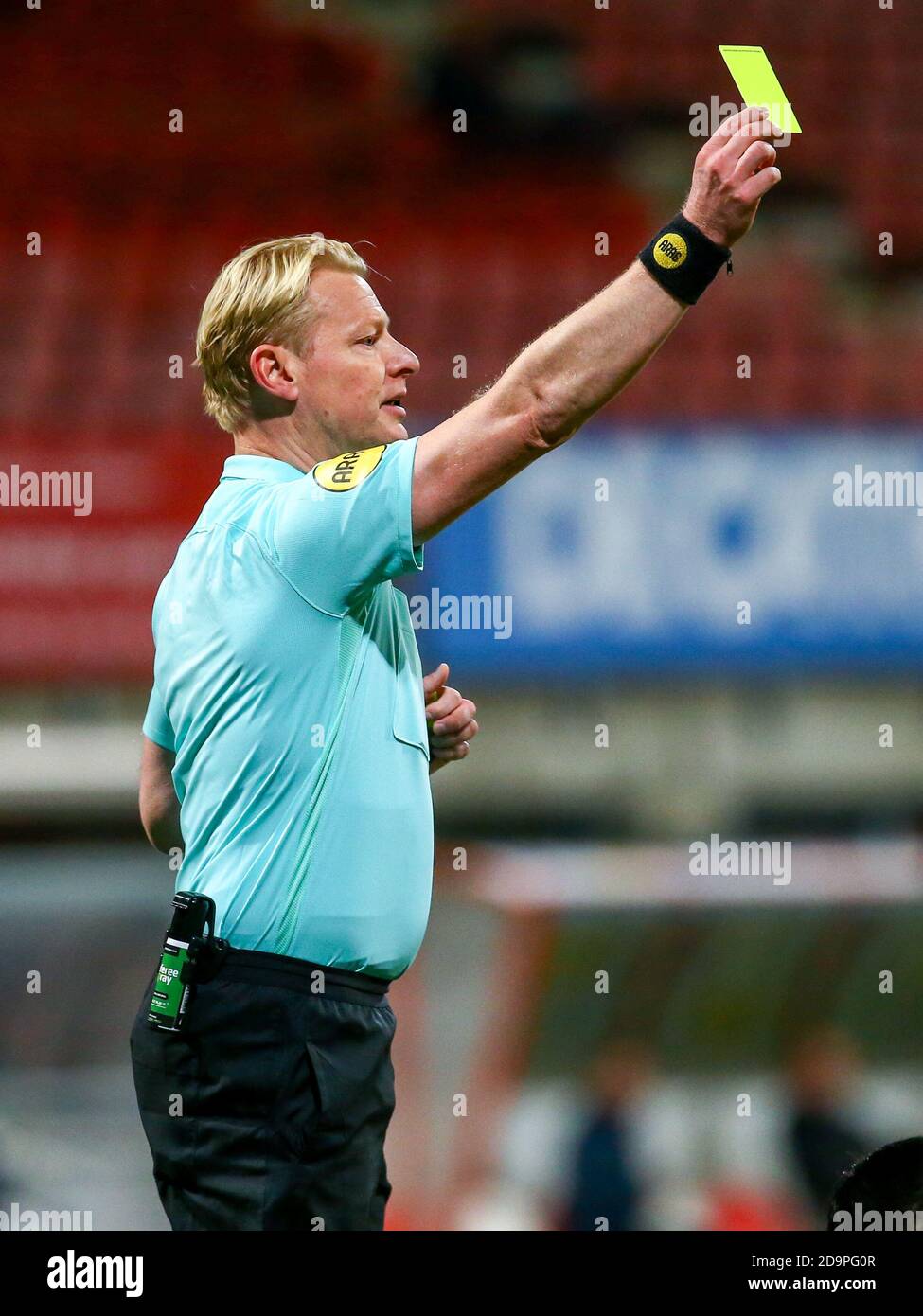 MAASTRICHT, NETHERLANDS - NOVEMBER 06: Referee Kevin Bloem showing ...