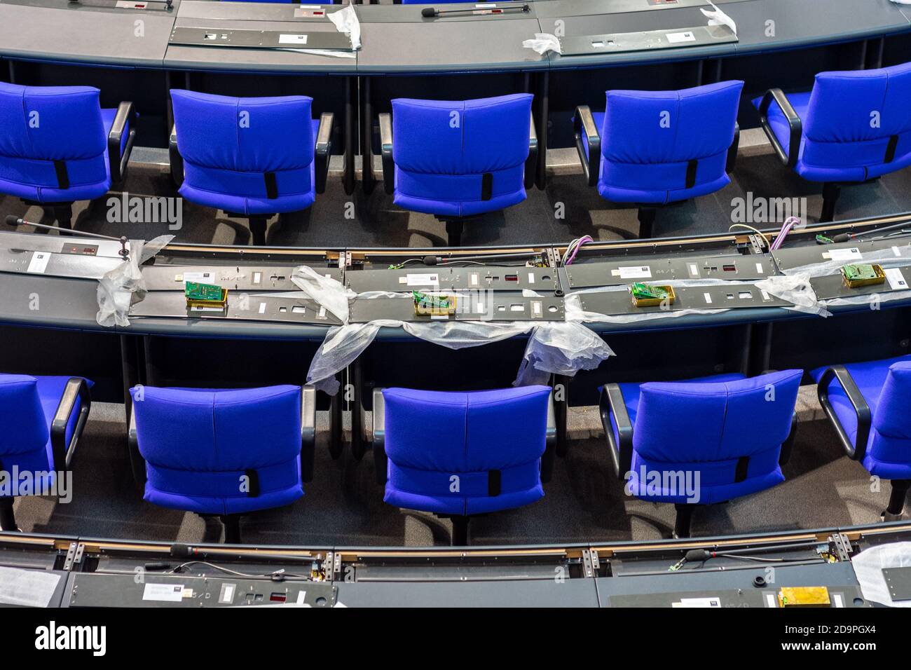 Electronic voting system hi-res stock photography and images - Alamy