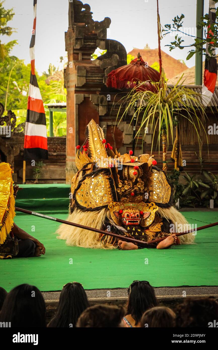 Balinese Traditional Barong Dance. In traditional Barong dance ...