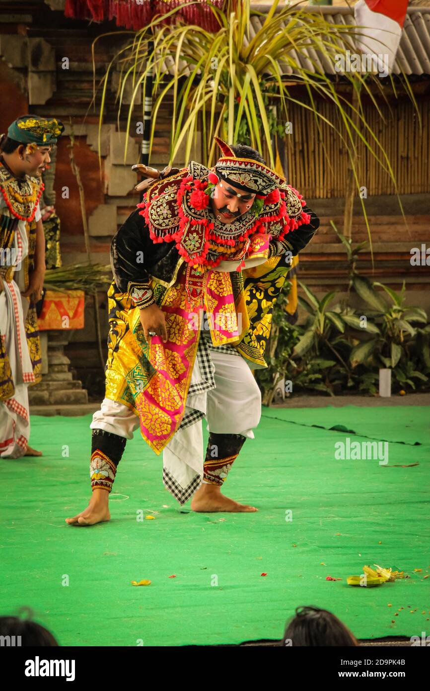 Balinese Traditional Barong Dance. In traditional Barong dance ...