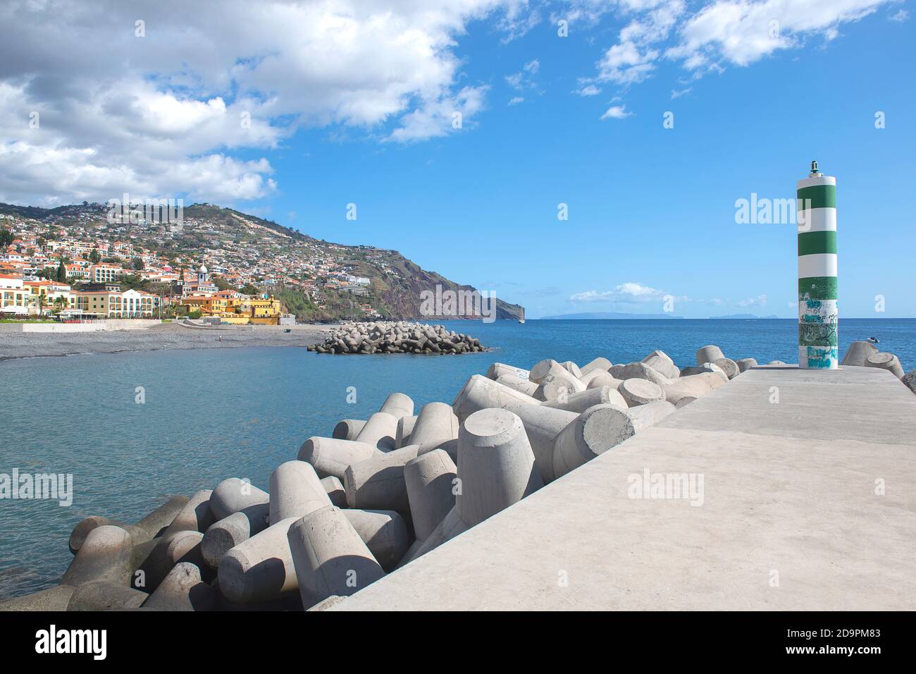 Water area sea port hi-res stock photography and images - Alamy