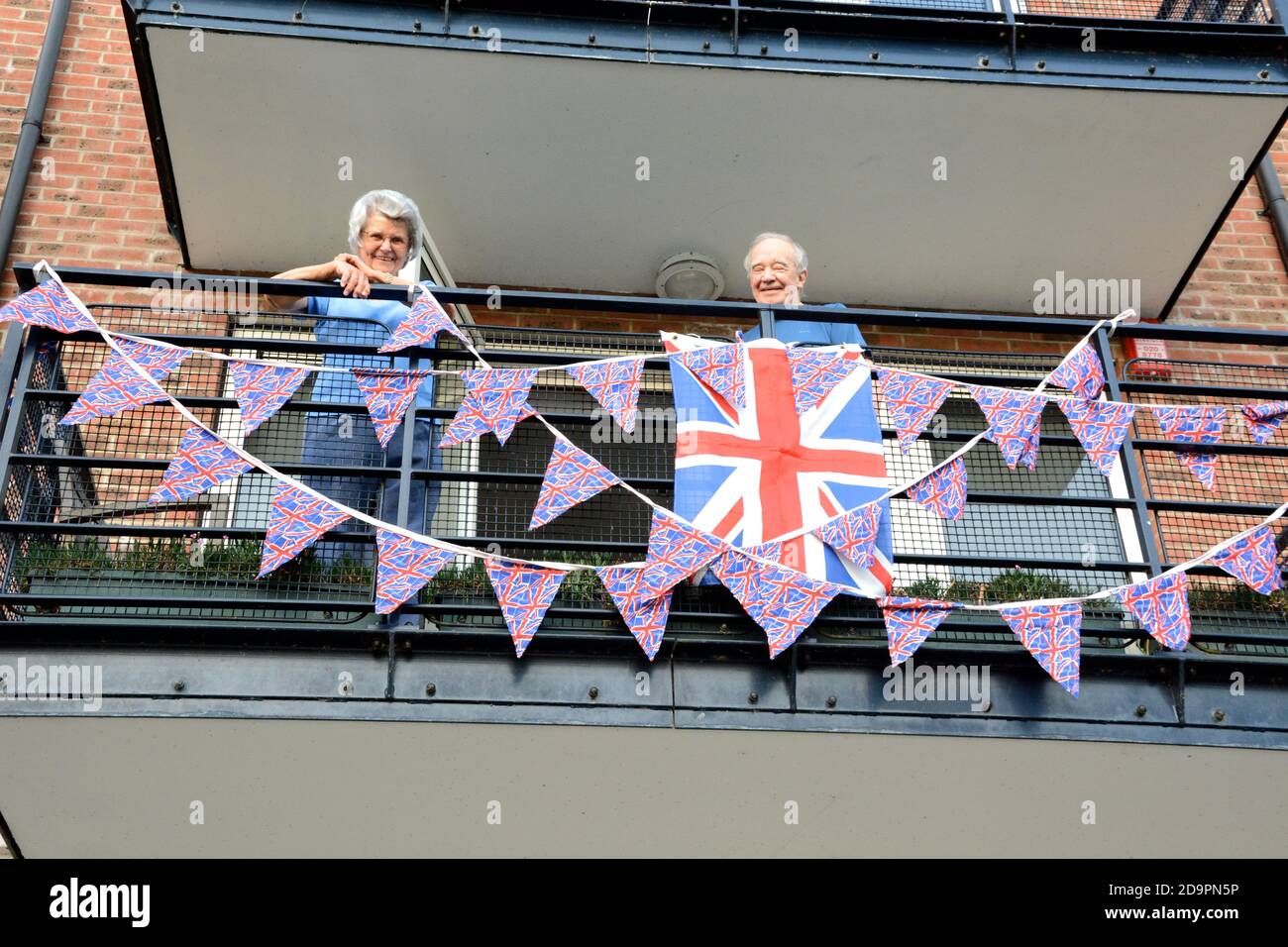 Celebrating the 75th anniversary of ve day hi-res stock photography and ...