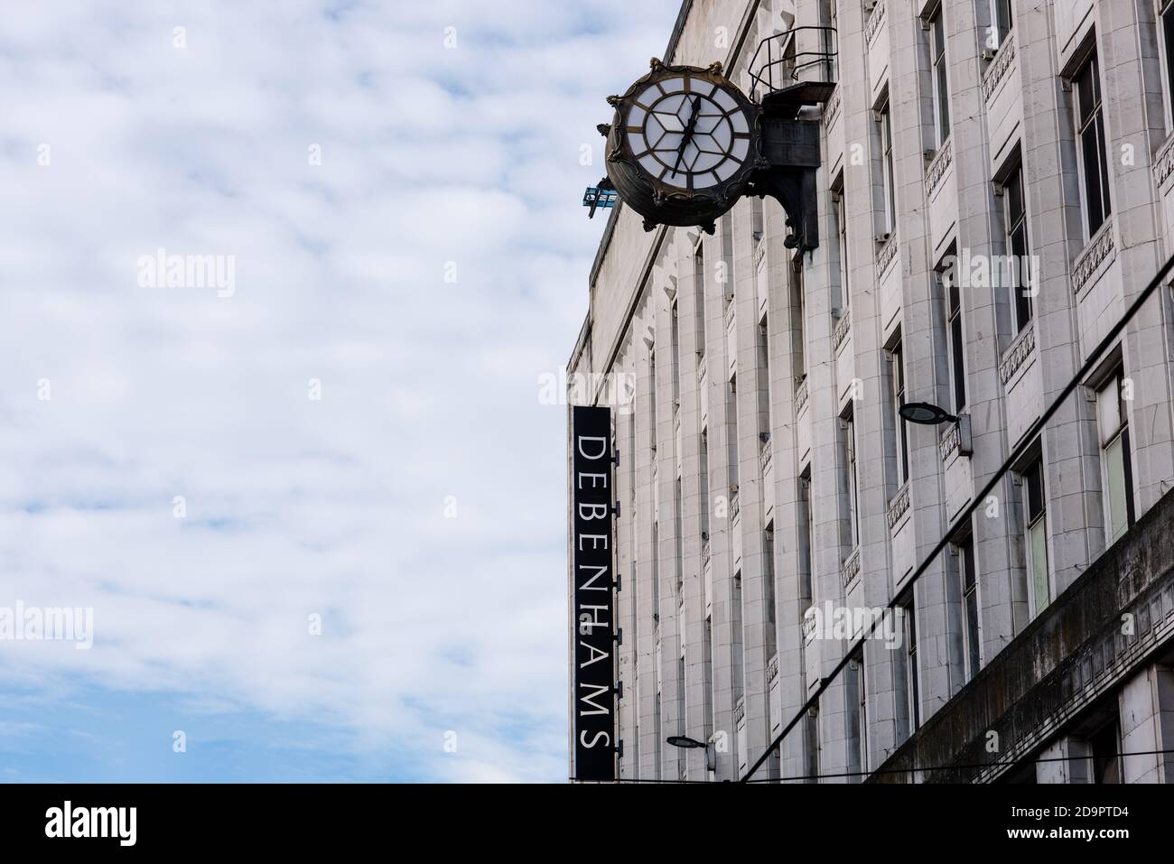 Debenhams Shopping Centre. Manchester City Centre Stock Photo - Alamy