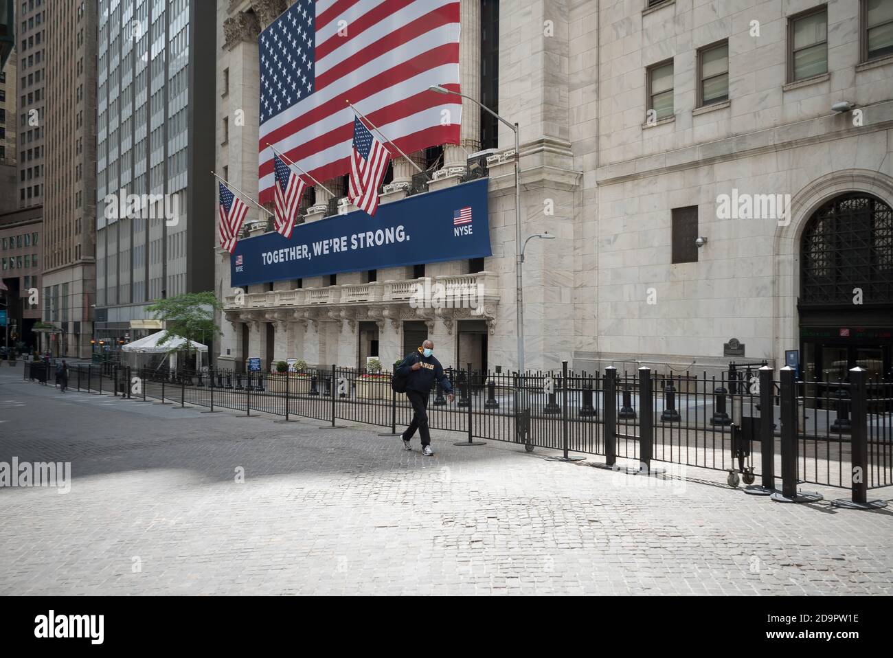 Empty broad walks hi-res stock photography and images - Alamy