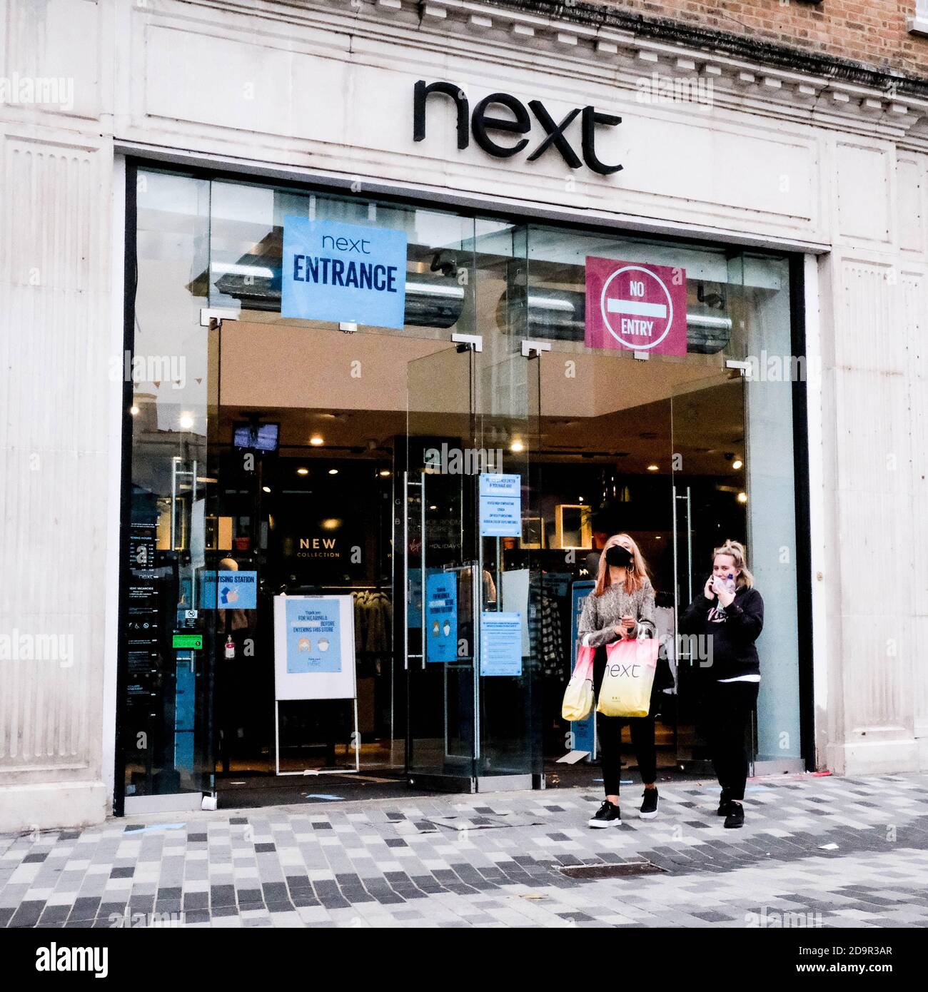 Next shop and window display hi-res stock photography and images - Alamy