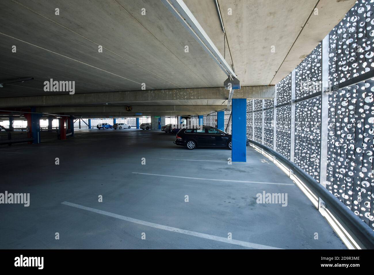 Hospital Parking High Resolution Stock Photography and Images - Alamy