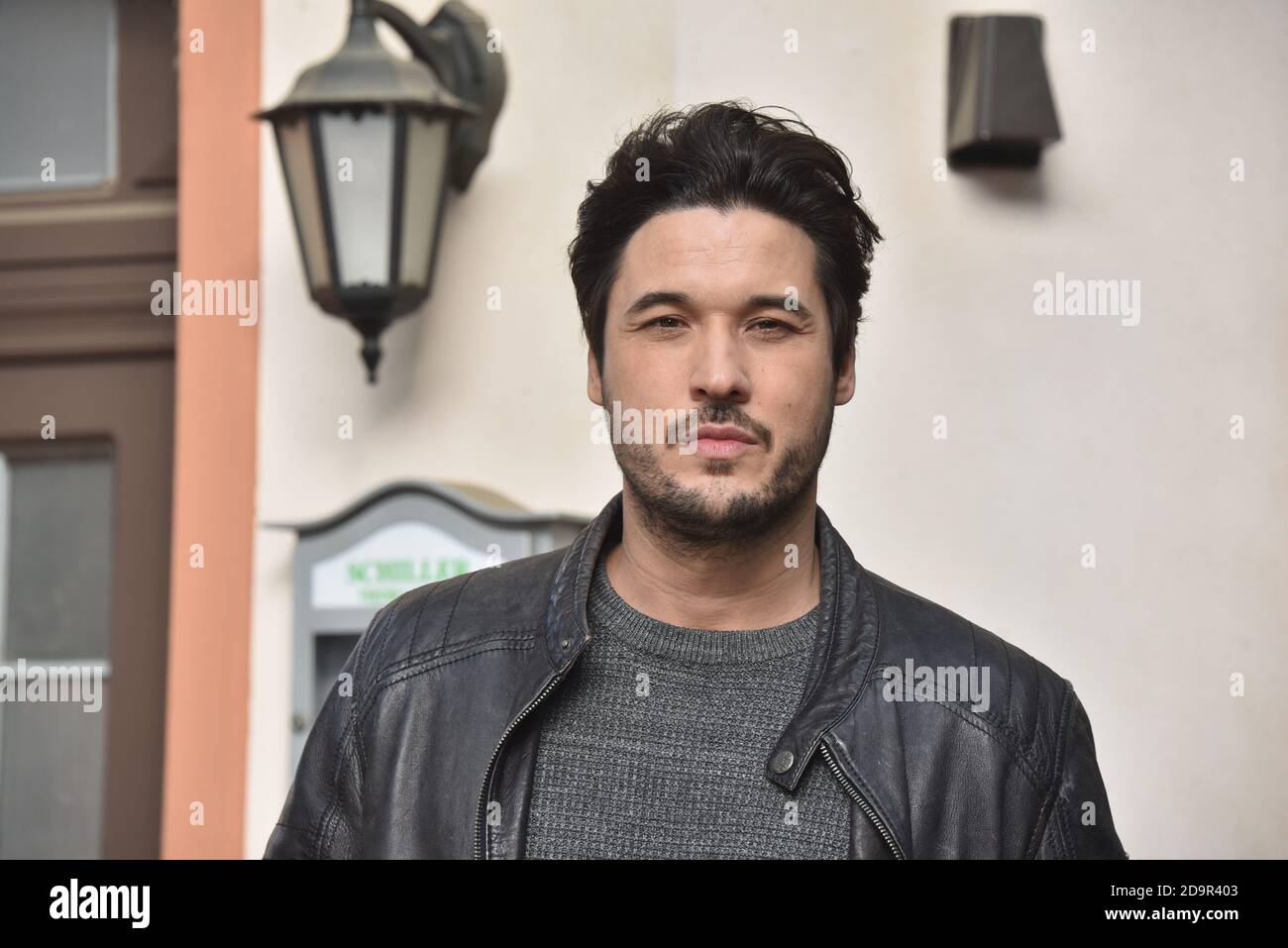 Cologne, Germany. 04th Nov, 2020. The actor Alexander Milo poses in the ...