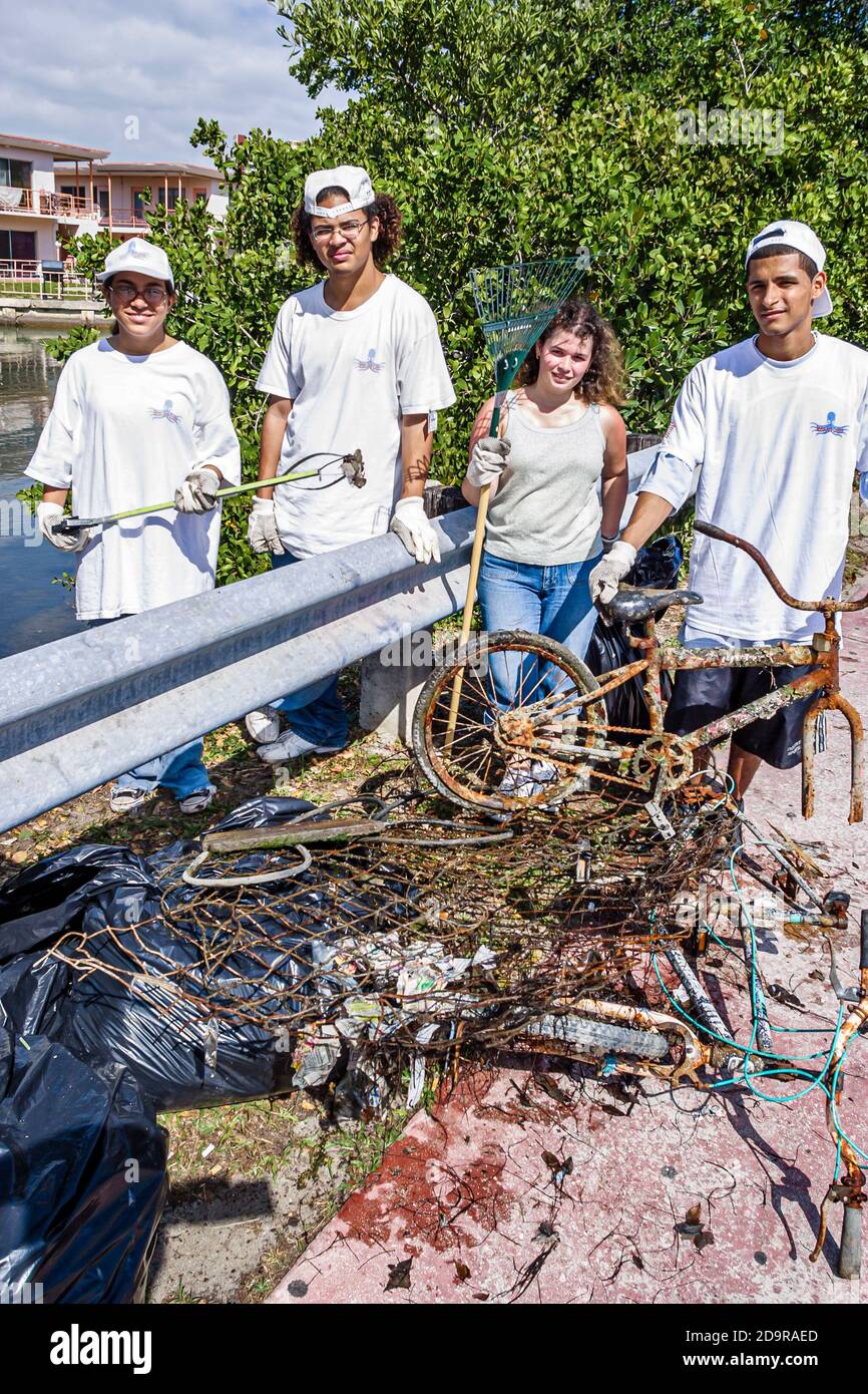 Miami Beach Florida,teen teens teenagers Job Corps volunteer volunteers ...