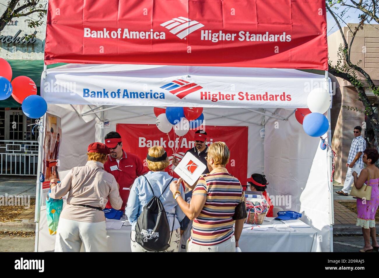 Bank of america booth hi-res stock photography and images - Alamy