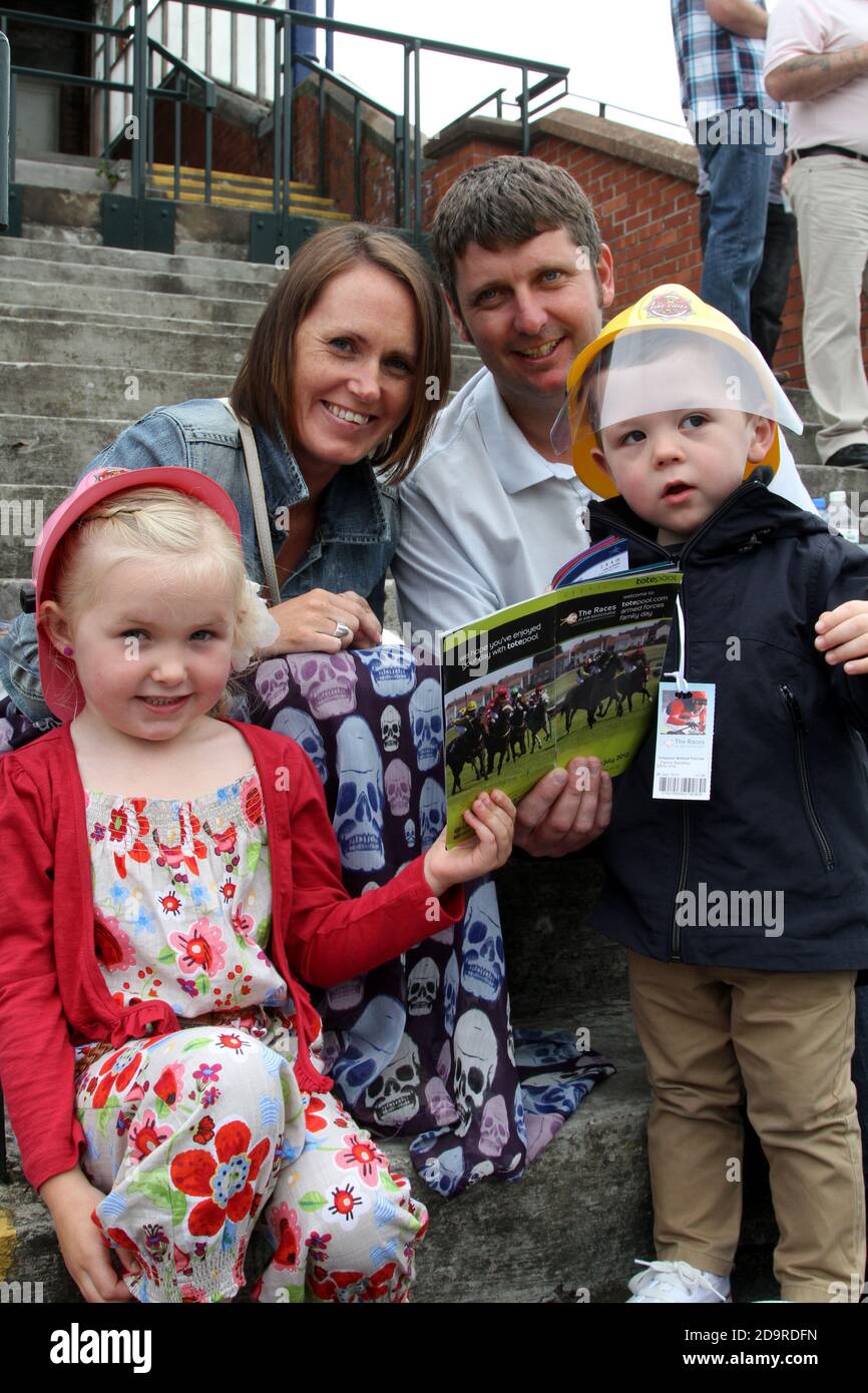 Fun race ayr hi-res stock photography and images - Alamy