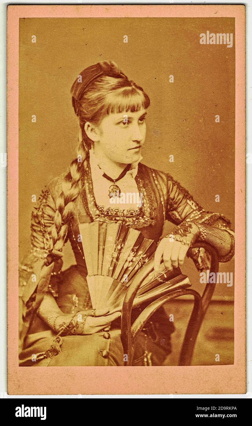 JIHLAVA - IGLAU, AUSTRIA - HUNGARY - CIRCA 1910: Vintage cabinet card ...