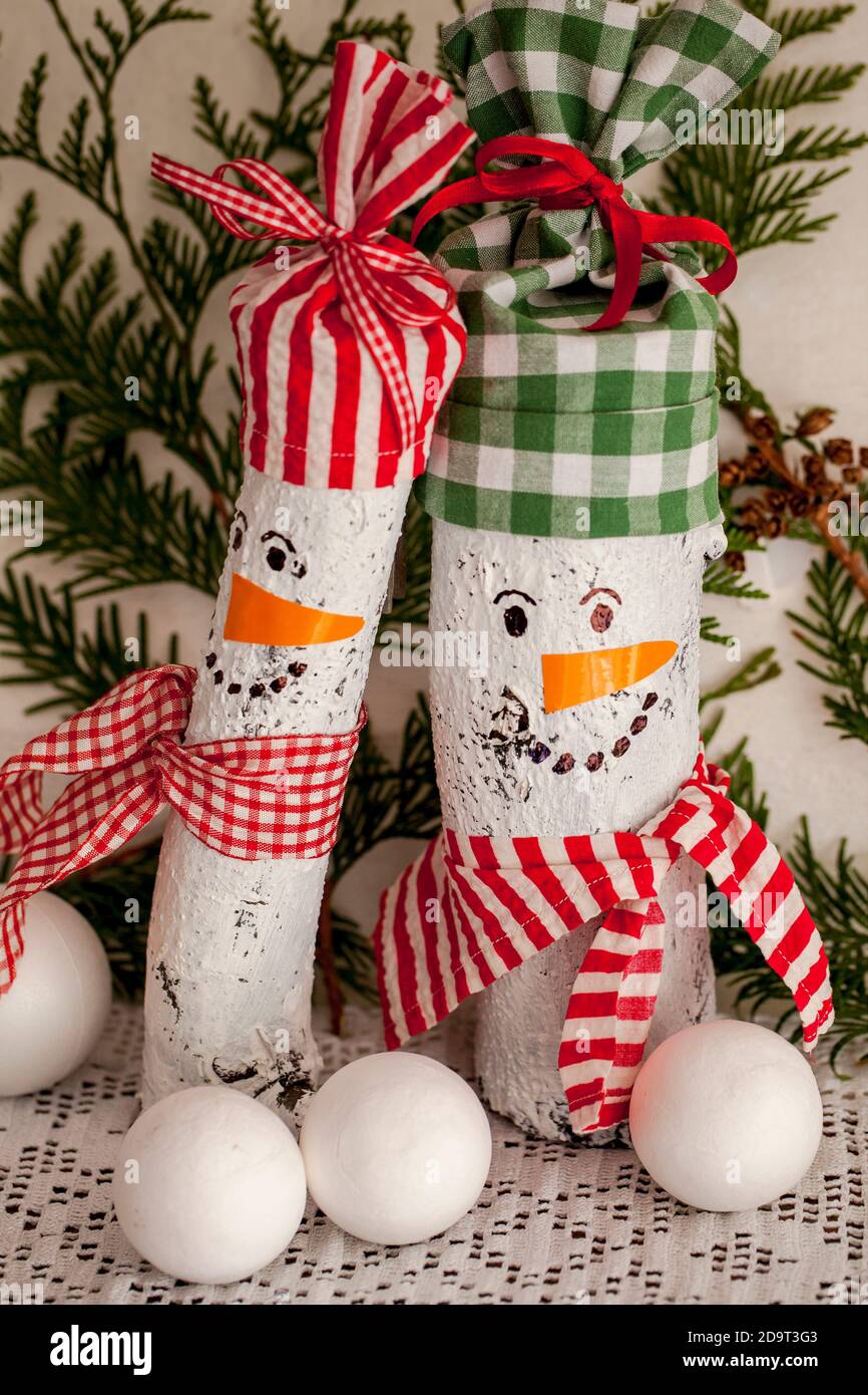 Making a wooden snowman from a painted tree branch AVAILABLE UK USE ...