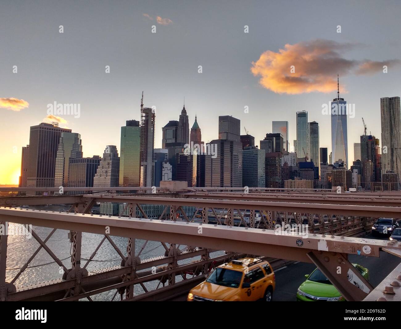 pedestrian path across Brooklyn bridge Esat River, New York City Stock ...