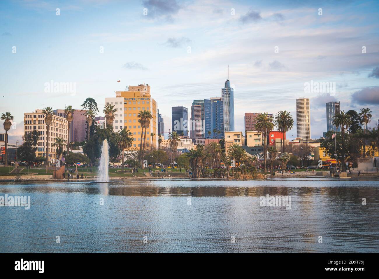 Los angeles skyline 2019 hi-res stock photography and images - Alamy