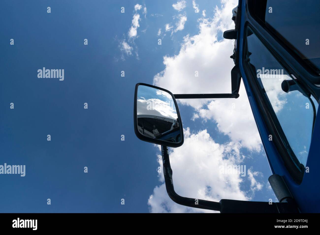 Old truck mirror hi-res stock photography and images - Alamy