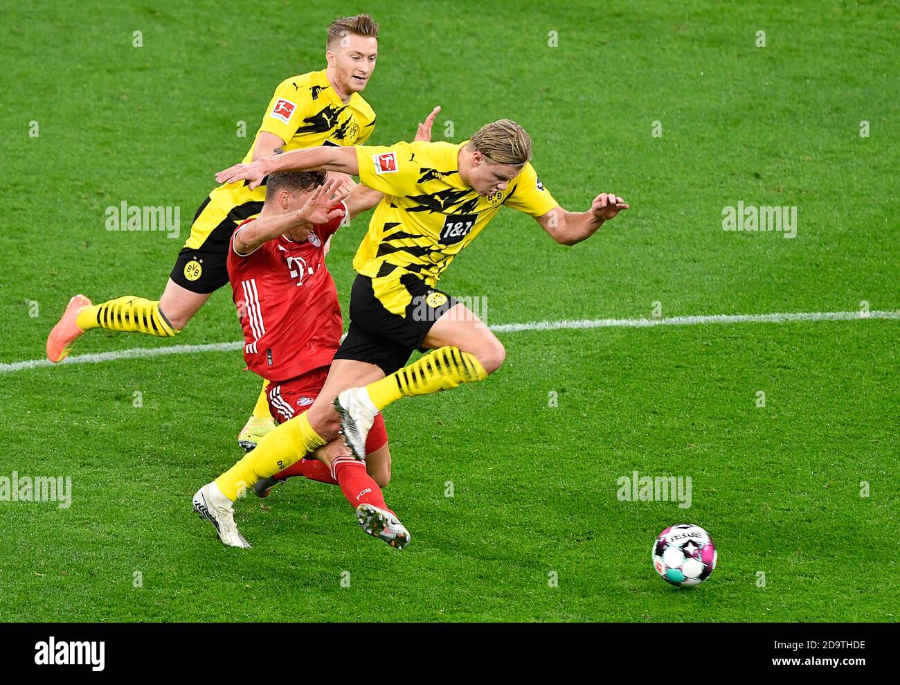 Erling haaland injured hi-res stock photography and images - Alamy