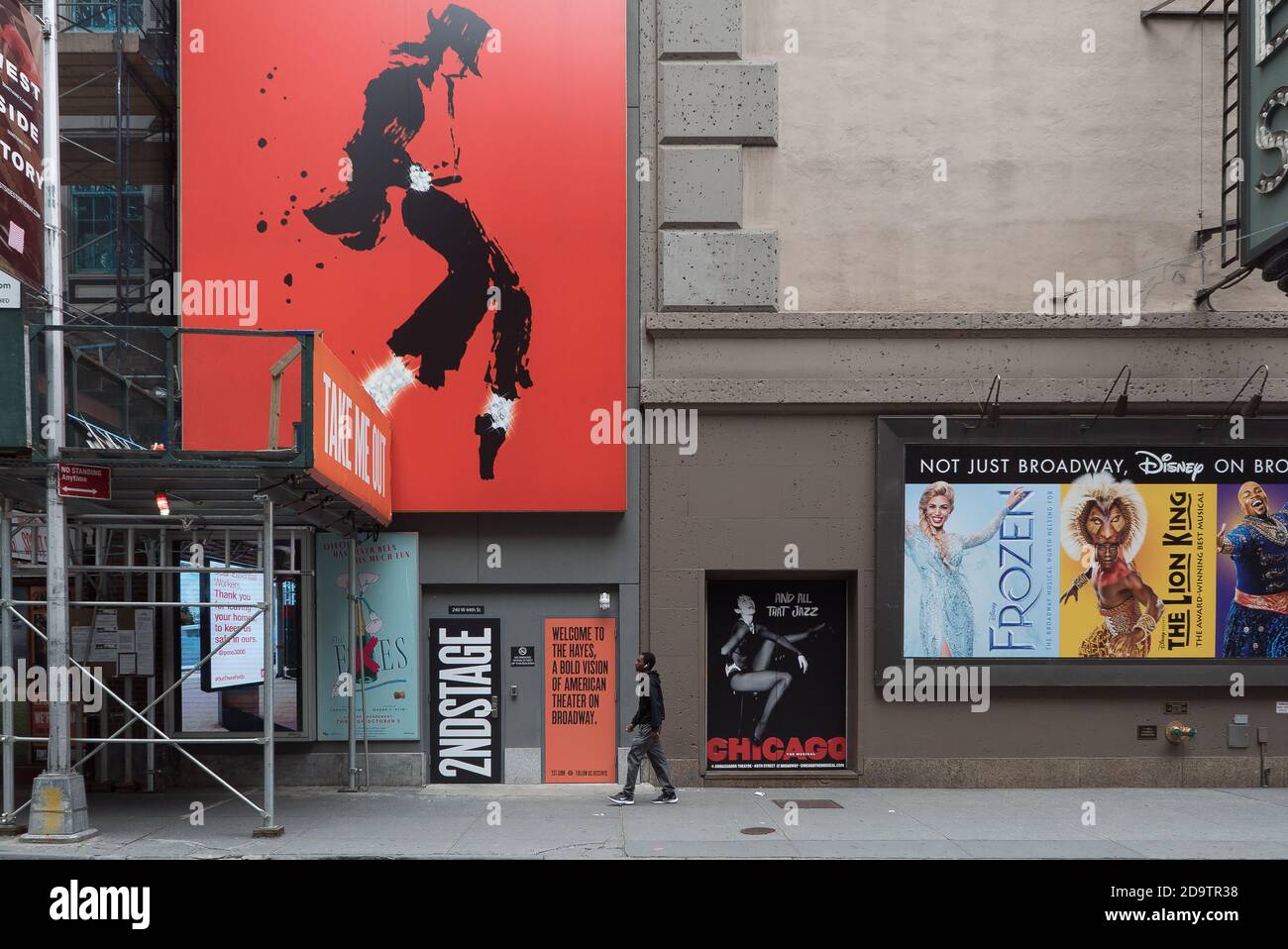 Broadway show billboards hi-res stock photography and images - Alamy