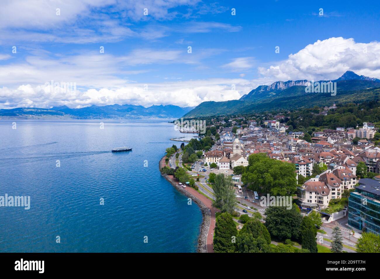 évian les bains border hi-res stock photography and images - Alamy