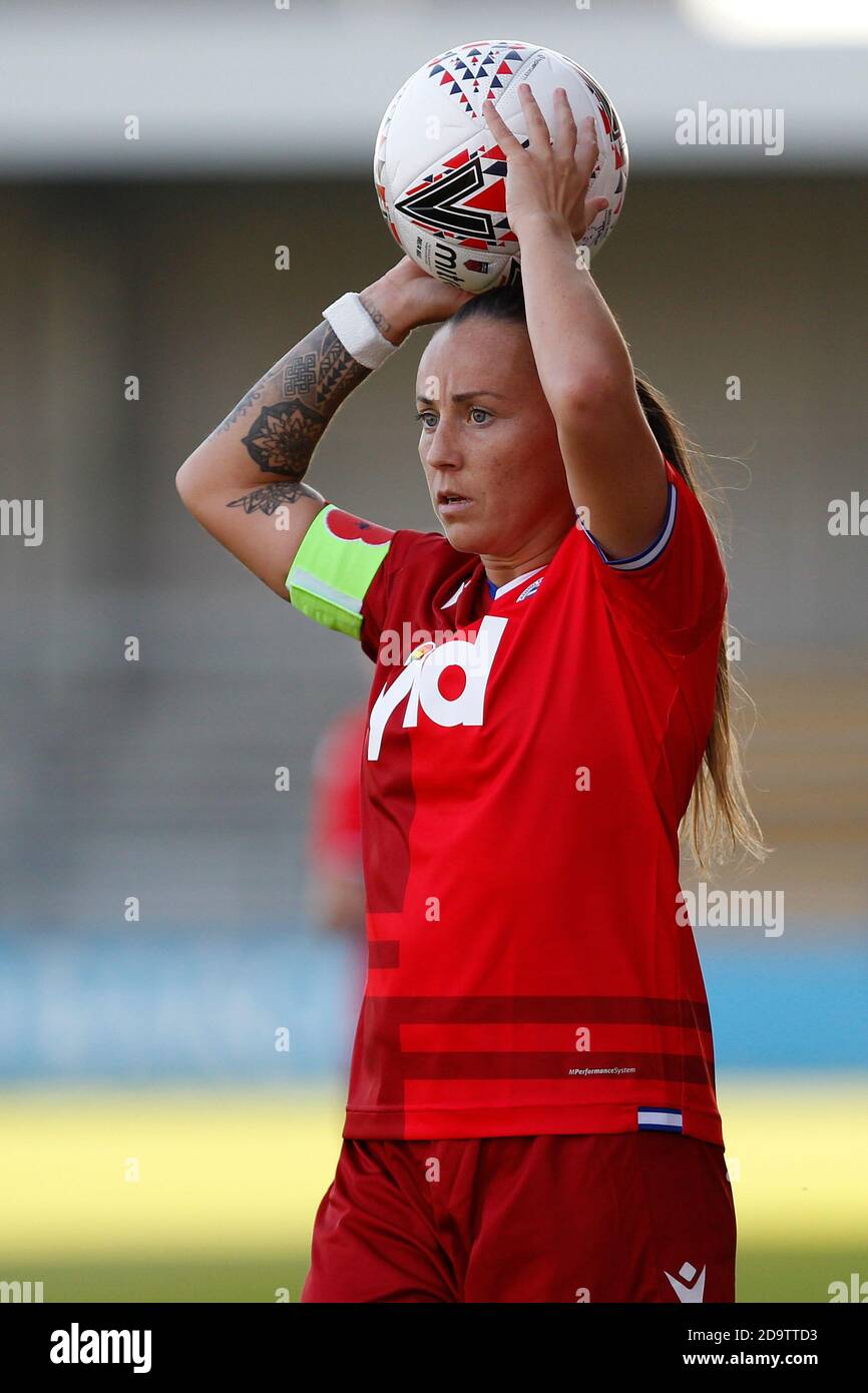 London, UK. 07th Nov, 2020. Natasha Harding of Reading Women taking a ...