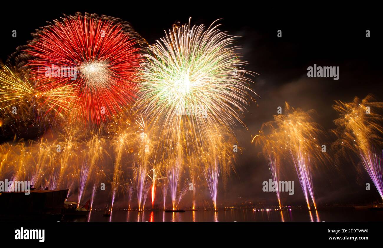 New years fireworks switzerland hi-res stock photography and images - Alamy