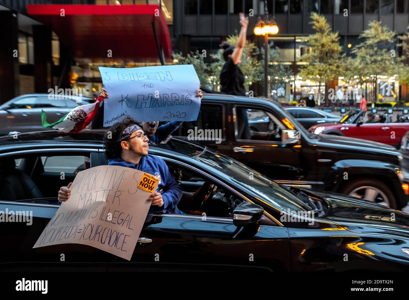 Chicago, Illinois, USA. 7th Nov, 2020. Celebrations in the streets of ...
