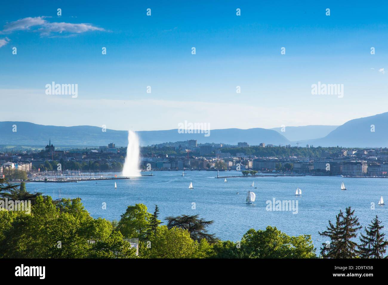 The jet of water the symbol of the city of Geneva in Switzerland Stock ...