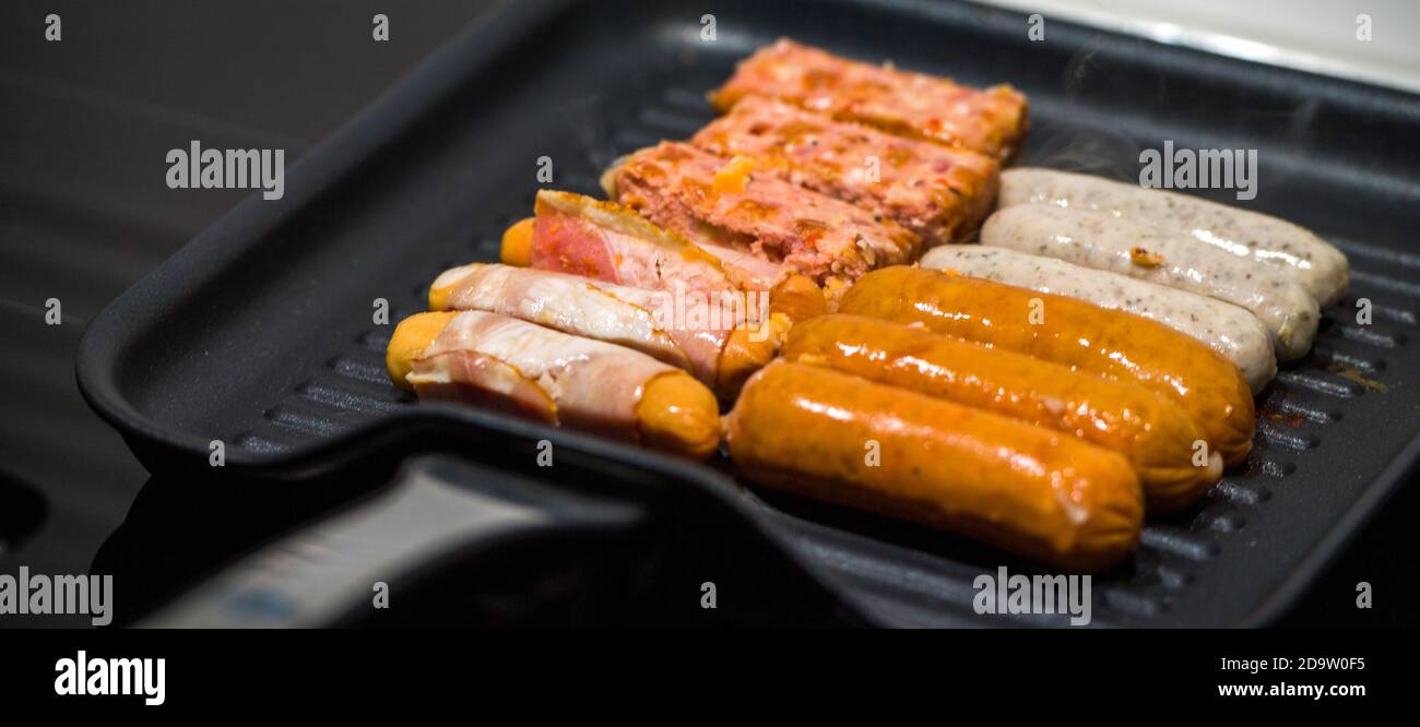 Induction hob food large pan hi-res stock photography and images - Alamy