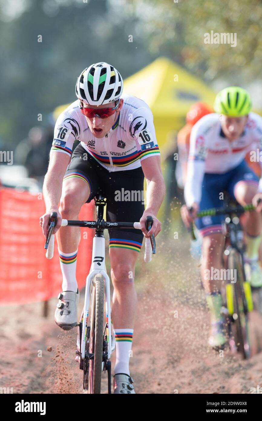 ROSMALEN, NETHERLANDS - NOVEMBER 07: Ryan Kamp during the European ...