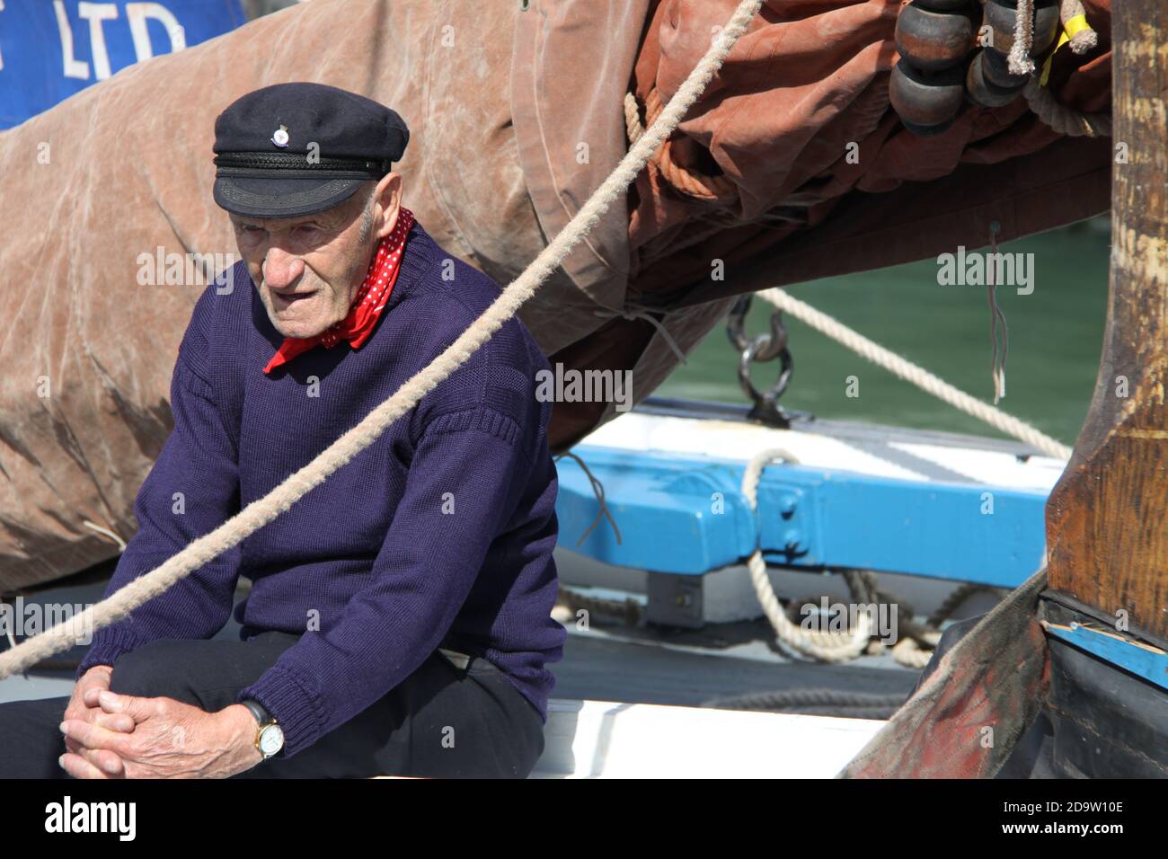 Old sailor hi-res stock photography and images - Alamy
