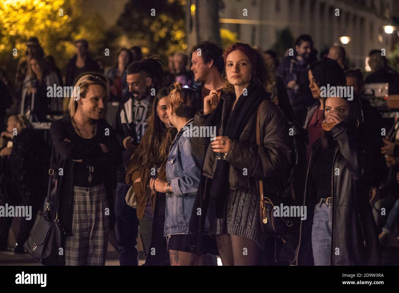 Night club crowd hands hi-res stock photography and images - Alamy