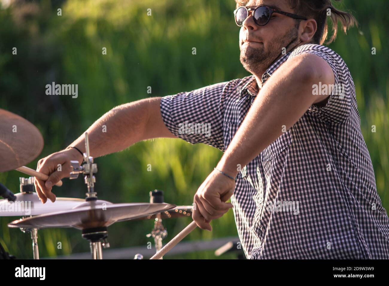 Male drum player hi-res stock photography and images - Alamy