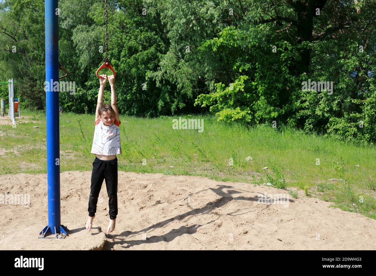 Swing around the circle hi-res stock photography and images - Alamy