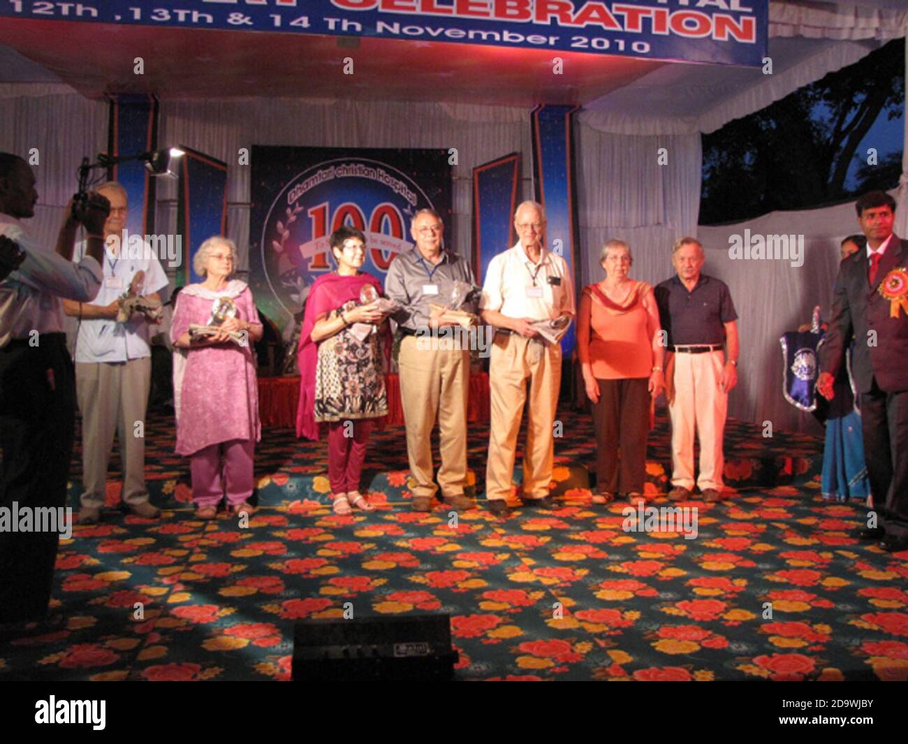 Indian Staff High Resolution Stock Photography and Images - Alamy