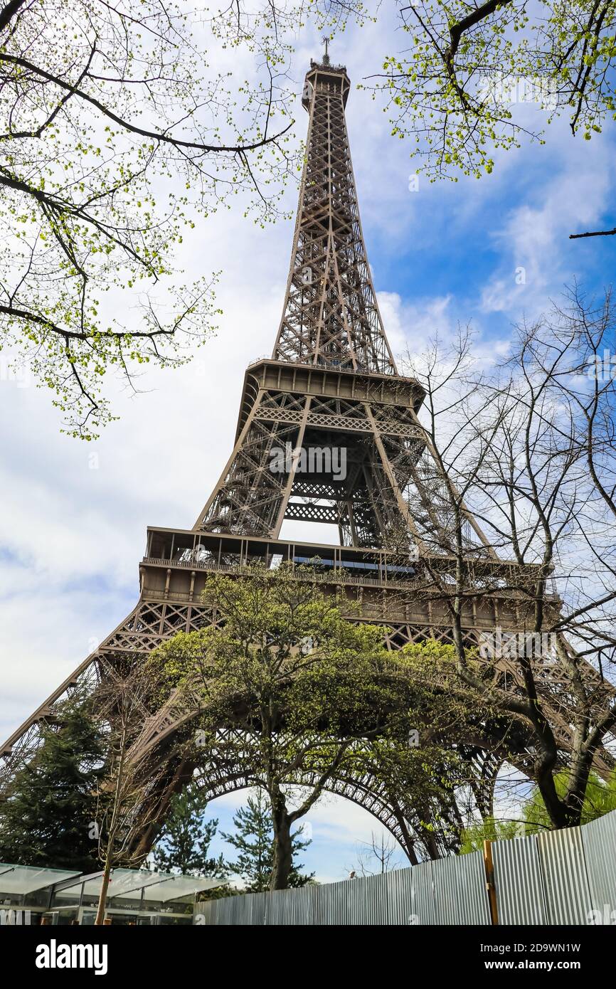 The Eiffel Tower is a wrought-iron lattice tower on the Champ de Mars ...