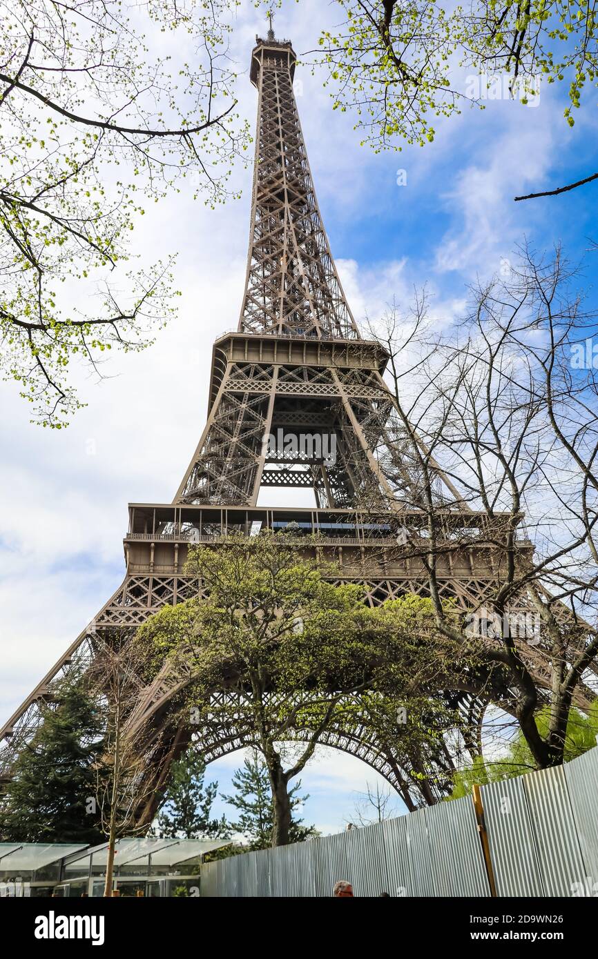The Eiffel Tower is a wrought-iron lattice tower on the Champ de Mars ...