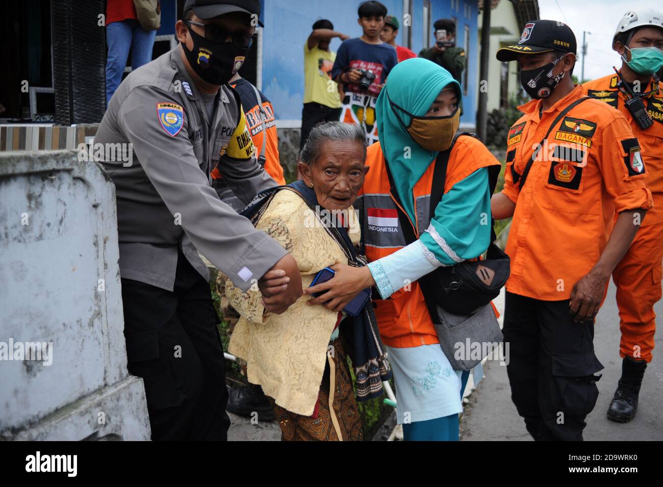 Mount merapi rescue team hi-res stock photography and images - Alamy