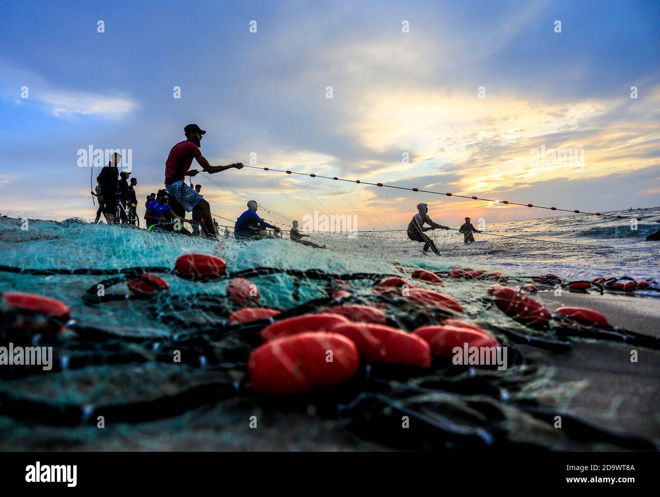 Gaza City, The Gaza Strip, Palestine. 7th Nov, 2020. Palestinian ...
